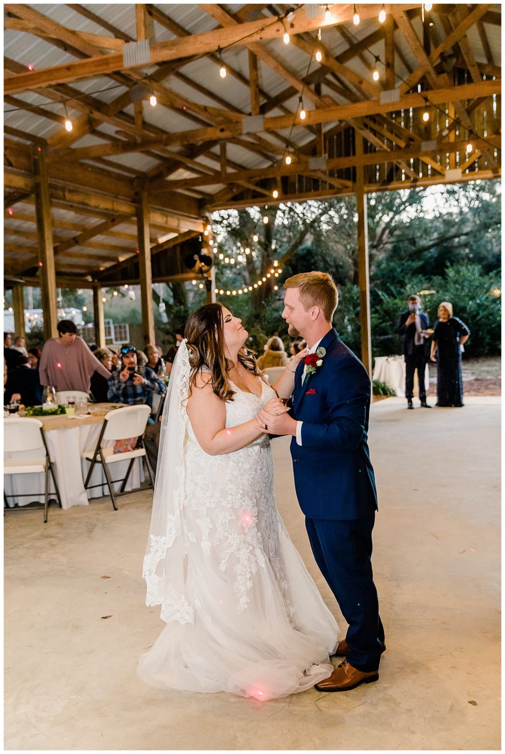 The Venue at Dawes Wedding - Mobile Alabama | ellentalbotimaging.com